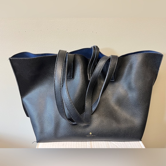 Travanti | Bags | Travanti Black Pebble Carryall Bag Great Condition ...